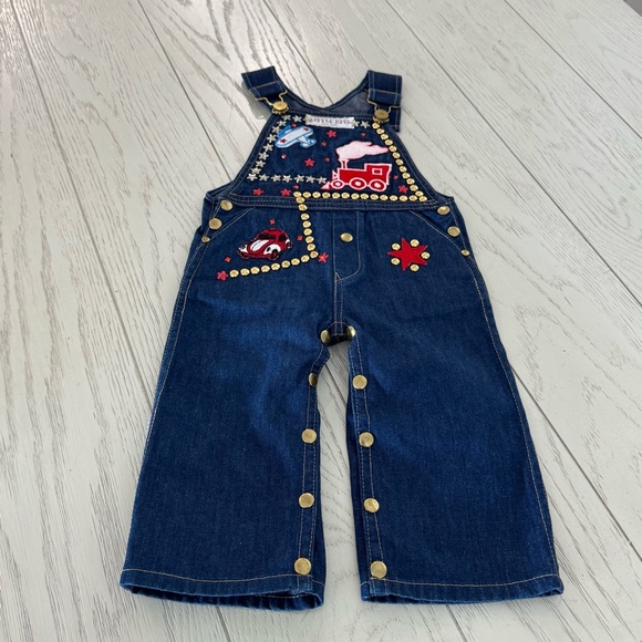 One Pieces | Vibrant Blue And Red One Piece Overalls With Star Motifs ...